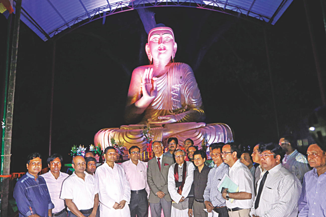 30-foot tall Buddha statue | The Daily Star