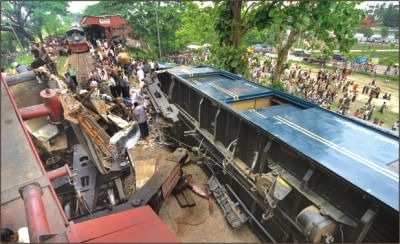 Upaban driver, stationmaster blamed | The Daily Star