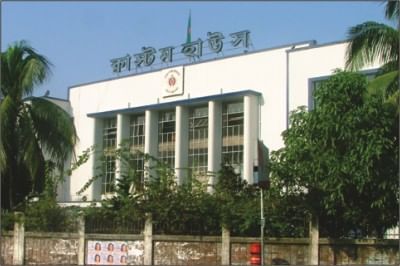 Ctg Customs House limps along | The Daily Star