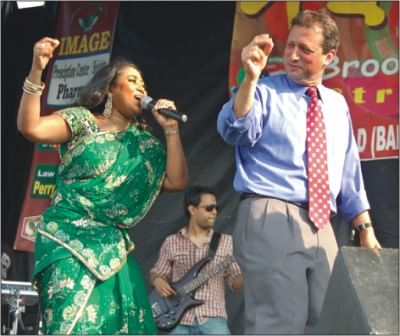 City Councilman performs with Baby Naznin in Brooklyn | The Daily Star