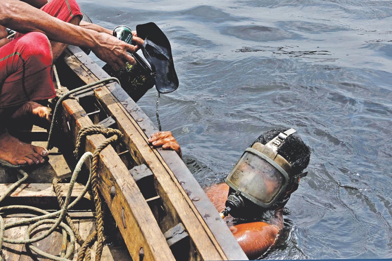 Today's Gallery (2016.04.23) | The Daily Star