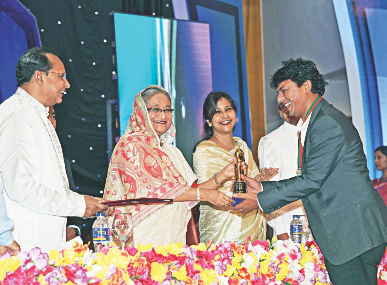 National Film Awards 2016 held | The Daily Star