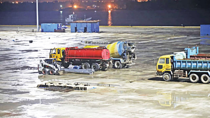 Patenga Container Terminal | The Daily Star