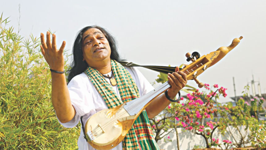 “Nature shines through folk music", says Baul Shafi Mondol