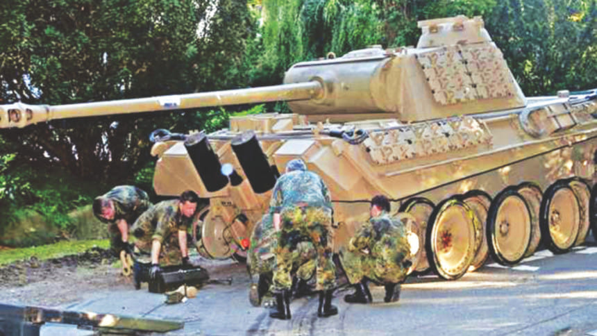 WW2 tank found in basement | The Daily Star