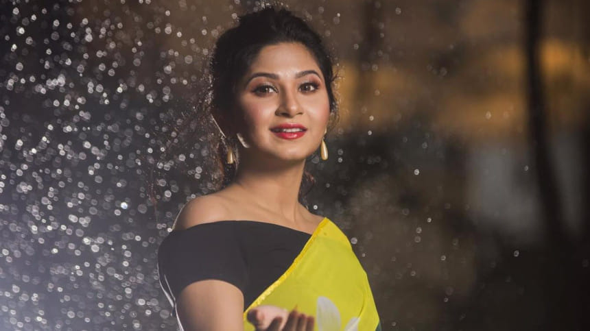 Sporshia to appear in two new movies | The Daily Star