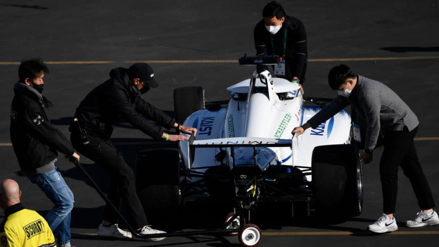 Self-driving race cars zip into history at CES | The Daily Star