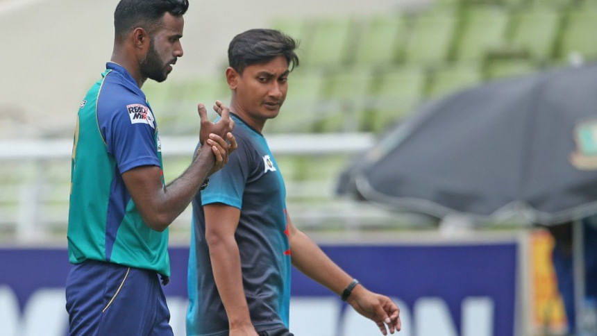 Ebadot injured after Taskin, Shoriful | The Daily Star