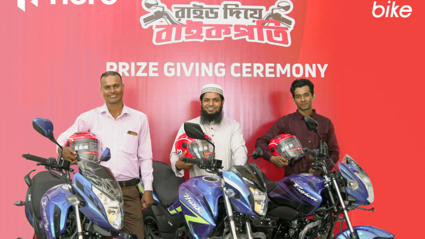 Pathao awards top three riders with Hero motorcycles | The Daily Star