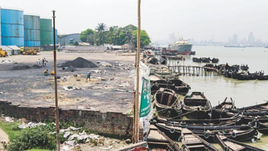 Width, depth of Karnaphuli River decreased: Survey | The Daily Star