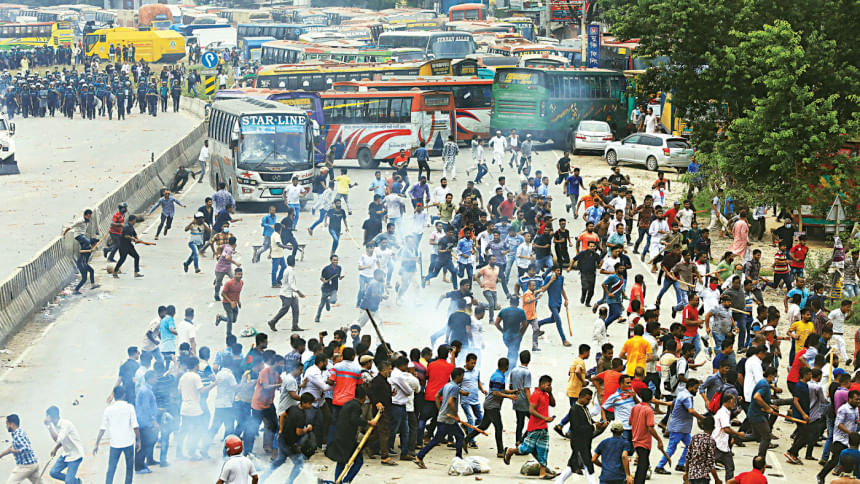 Sit-In Violence: Cops sue over 600 BNP activists, spare AL members ...