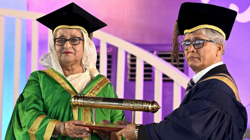 Gain knowledge and practise science, PM tells youth at DU Special ...