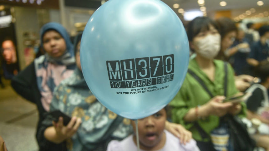 Malaysian PM 'happy to reopen' MH370 search if compelling evidence ...