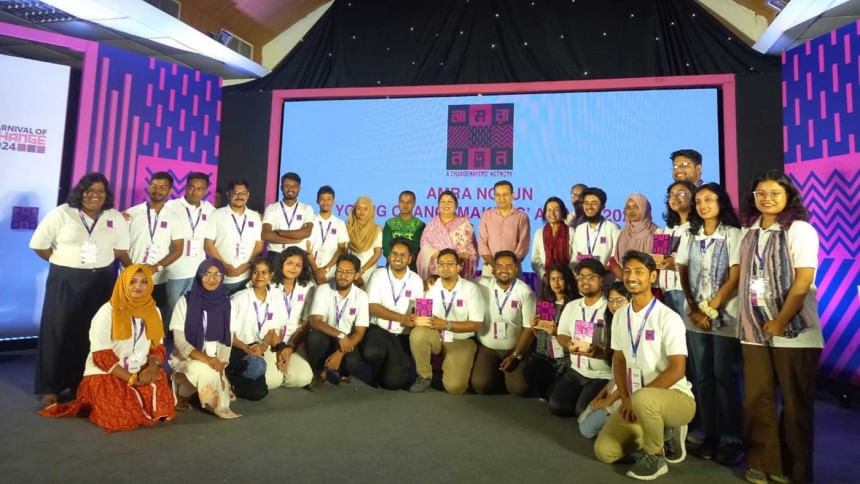 5 get ‘Amra Notun Changemakers Award’ | The Daily Star