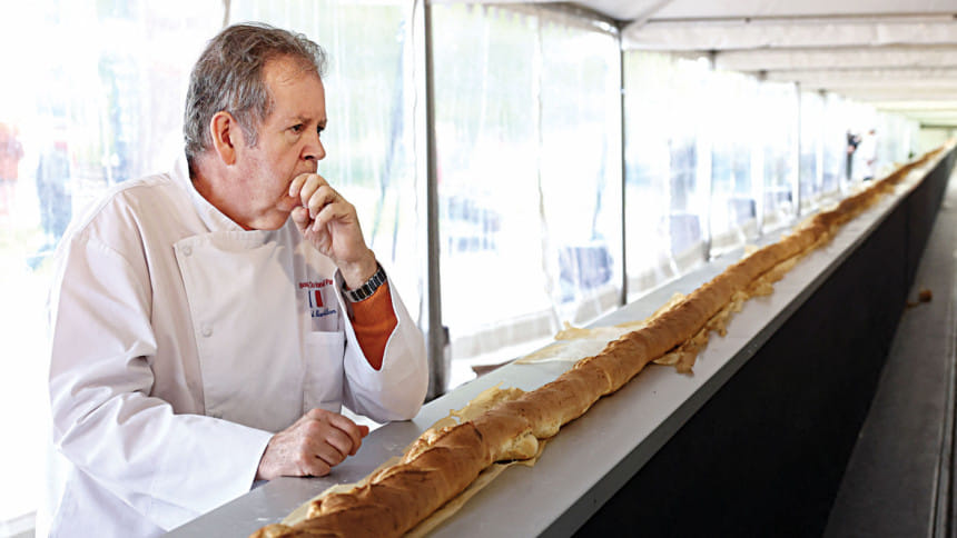 French bakers make world’s longest baguette | The Daily Star
