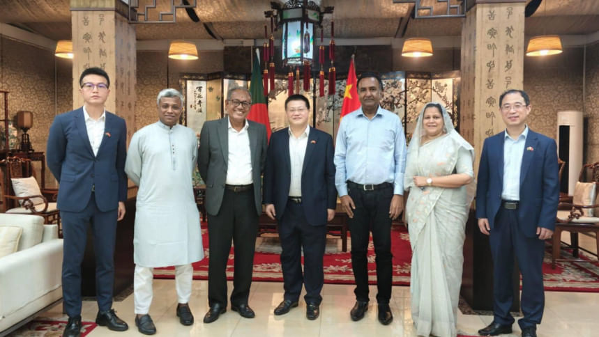 BNP Leaders Visit China At CCP Invitation | Four BNP leaders off to ...
