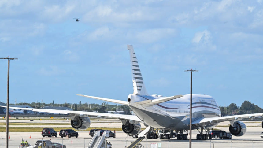 Qatari jet gift turns spotlight on Trump graft allegations | The Daily Star