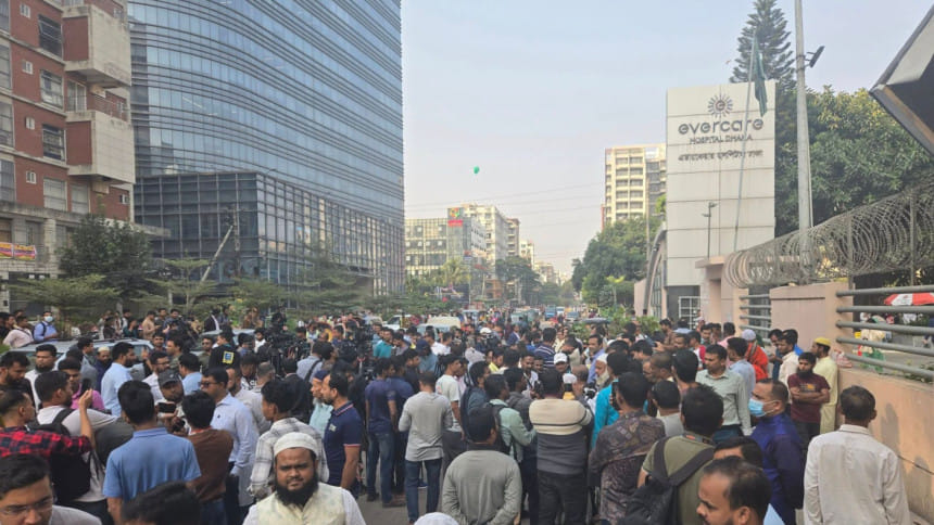 BNP Supporters Gather For Khaleda Zia Health Information | BNP ...