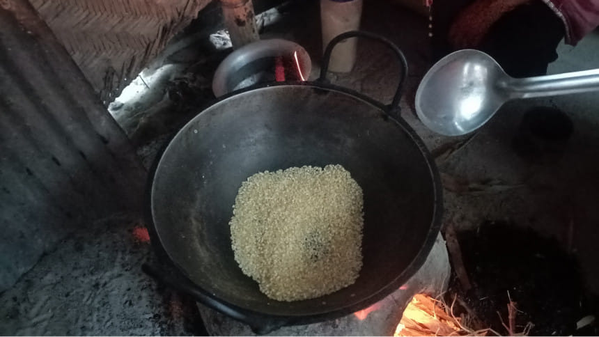 For the poor of the Teesta shoal, Chal Bhaja has become an iftar staple ...