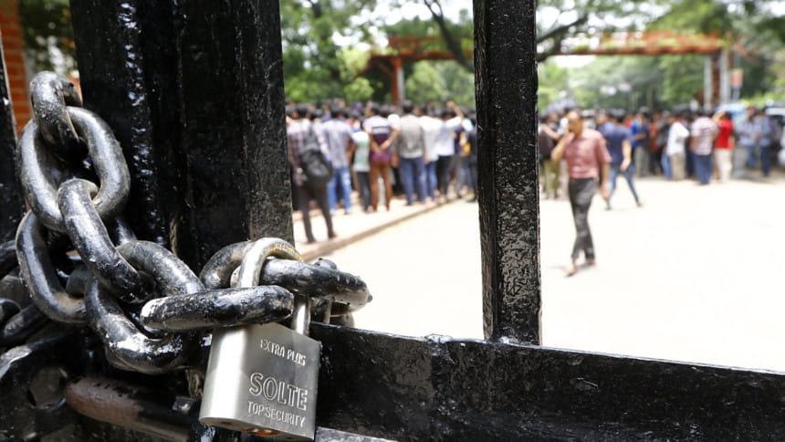 Buet students lock out classrooms | The Daily Star