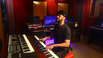 Nodi Rocks JU | The Daily Star