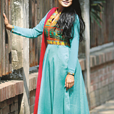 Tisha to play a politician | The Daily Star