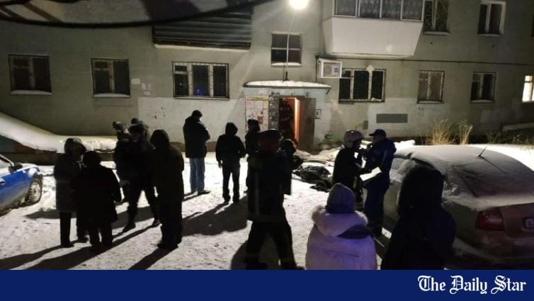 Fire kills 8 in Russian apartment block | The Daily Star
