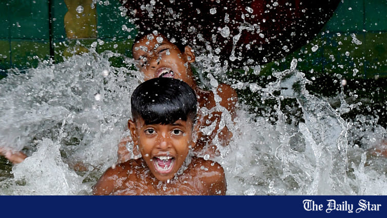 Mild to moderate heat wave sweeping over country | The Daily Star