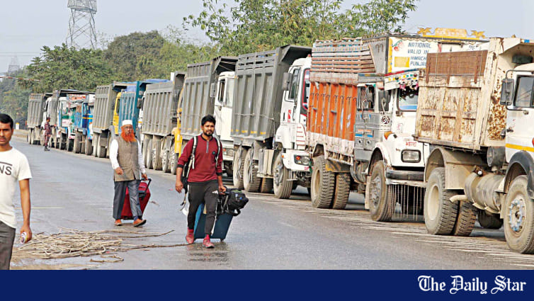 Make land ports fully functional | The Daily Star