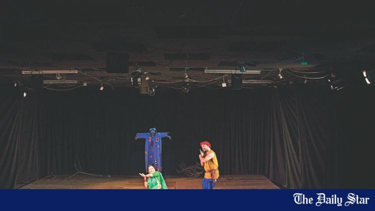 Utsho stages AGUN CHABUK | The Daily Star