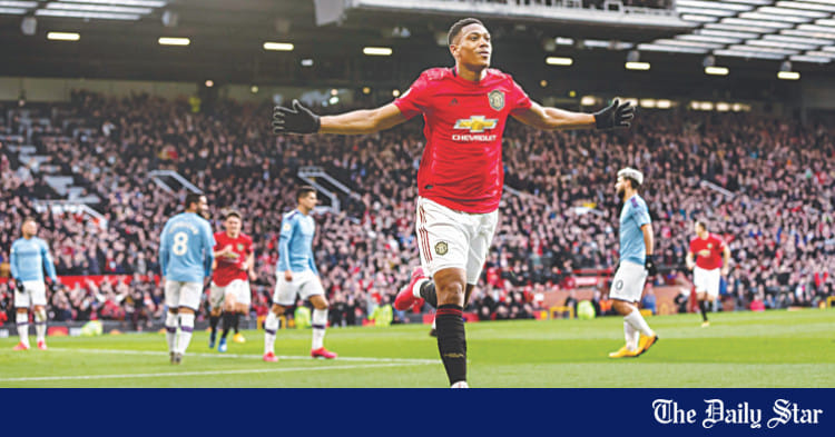 Manchester painted Red | The Daily Star