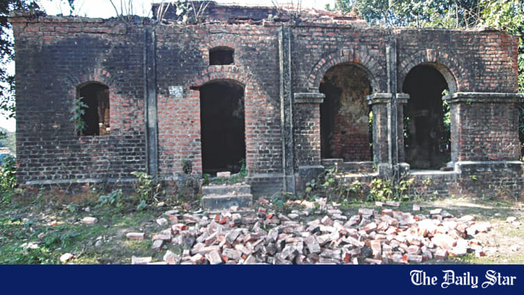 Archaeology dept, police at odds over damage of historic building | The ...