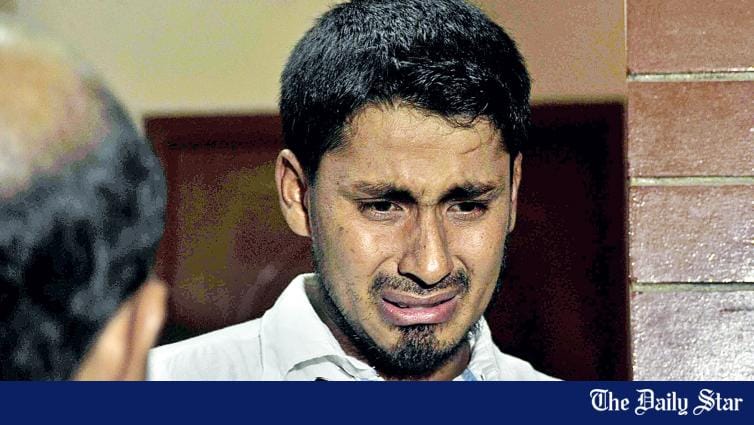 Behind the lens: Sorrow in click, pleasure in outcome | The Daily Star
