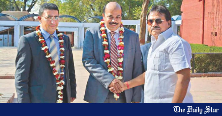 Aslam shown arrested in 2 arson cases | The Daily Star