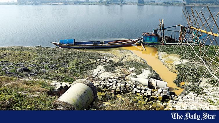 'Direct DCs to go tough on river grabbers' | The Daily Star