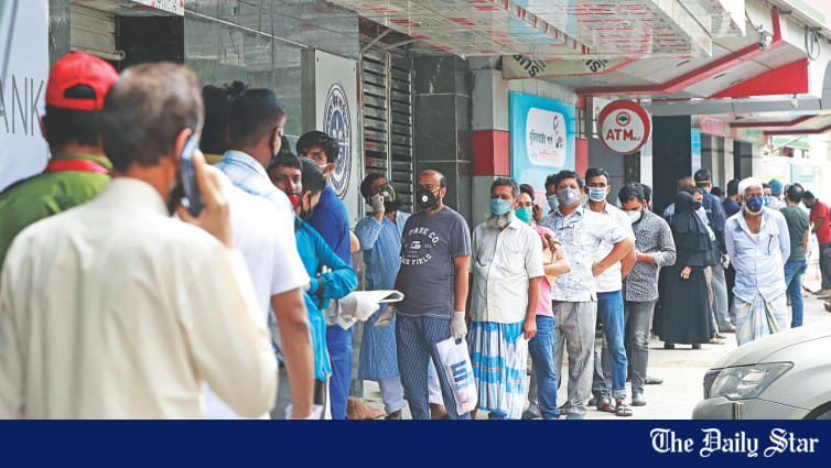 With great anxiety, bank staff come to work every day | The Daily Star