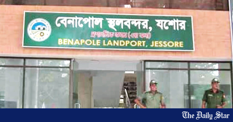 Trade through Benapole resumes | The Daily Star