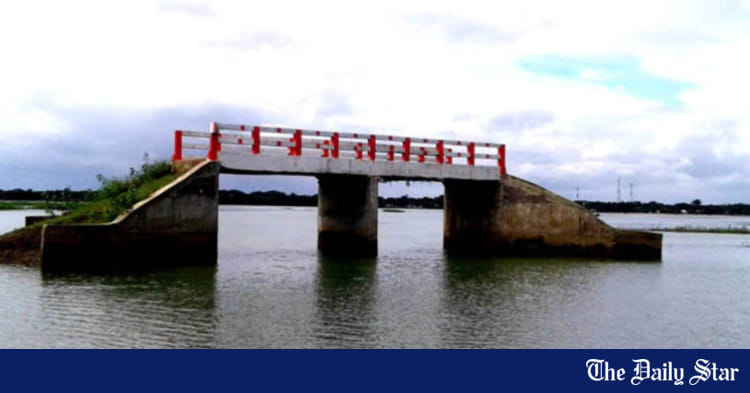 Bridge without approach roads | The Daily Star