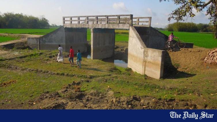 Bridge without approach road | The Daily Star