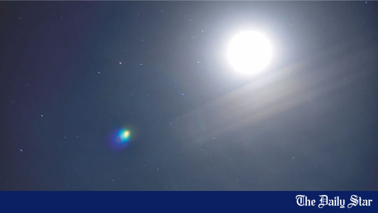 Colliding Stars | The Daily Star