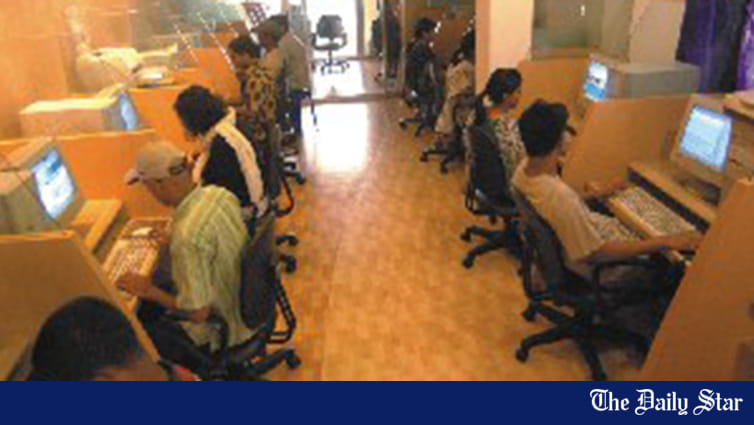 Install CC camera at Cyber cafés: BTRC | The Daily Star