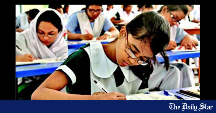 Overcrowded classrooms | The Daily Star