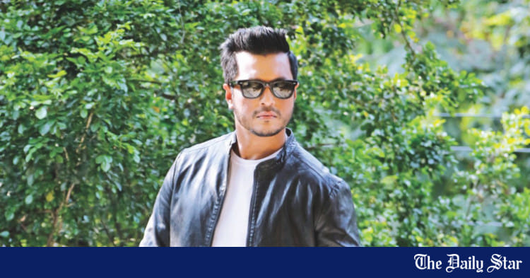 Emon The Entertainer | The Daily Star