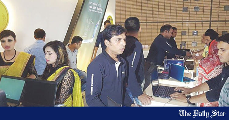 The best of Edumaker Laptop Fair 2015 | The Daily Star