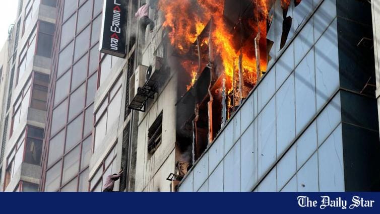 Cops file case over Banani FR Tower fire | The Daily Star