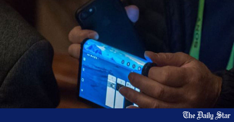 World's first foldable smartphone FlexiPai unveiled at CES