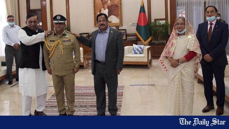 Bangladesh's new IGP Benazir Ahmed adorned with rank badge