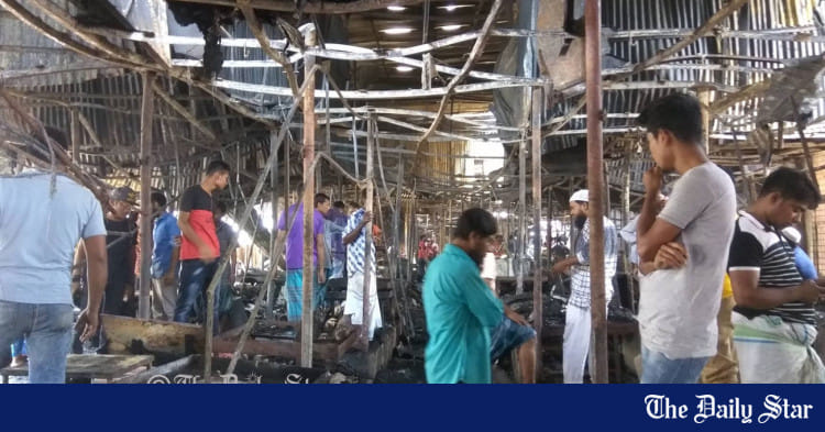 Fire at Malibagh kitchen market