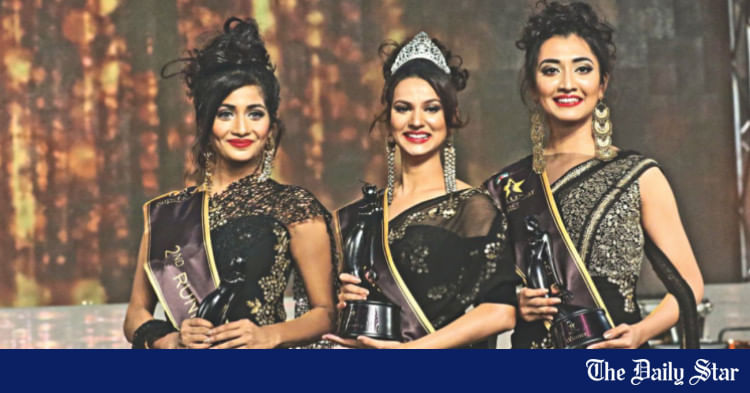 Mim Mantasha became the winner of Lux-Channel I Super Star 2018