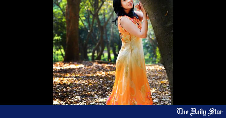 The director questioned my heavy make up in “U-turn”… Moutushi Biswas ...